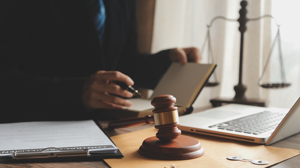 Investing in Litigation Finance and Structured Settlements with a Self ...